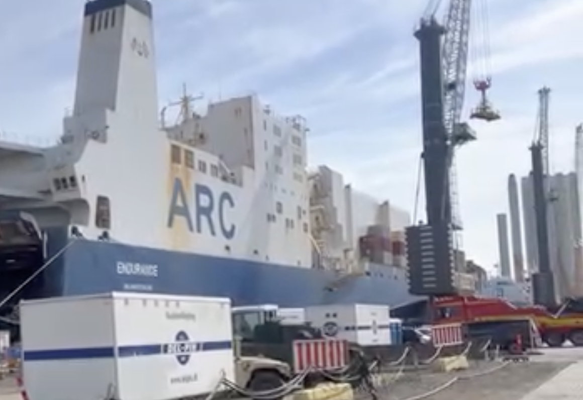 Danmark en del af USA’s og NATO’s krig: Amerikansk materiel losses gennem Esbjerg Havn | KPnet