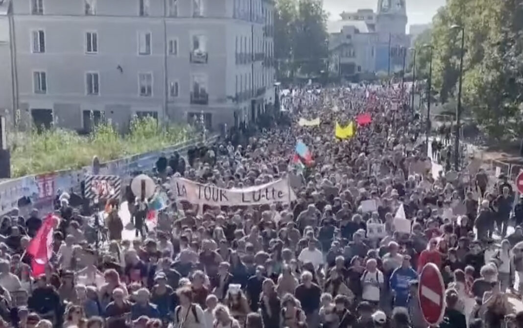 Frankrig lukket ned af strejker og demonstrationer | KPnet